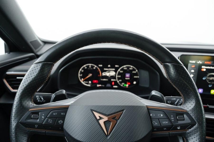 Melns Cupra Formentor 2024 Rīga, ar dzinēja tilpumu 2.00 L un nobraukumu 54 tūkst. km par 26950 €, foto 20 vietnē AUTOMOTO.COM.LV