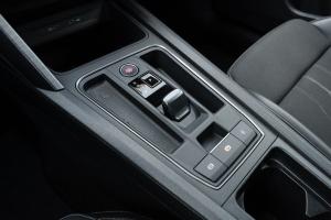 Melns Cupra Formentor 2024 Rīga, ar dzinēja tilpumu 2.00 L un nobraukumu 54 tūkst. km par 26950 €, foto 21 vietnē AUTOMOTO.COM.LV