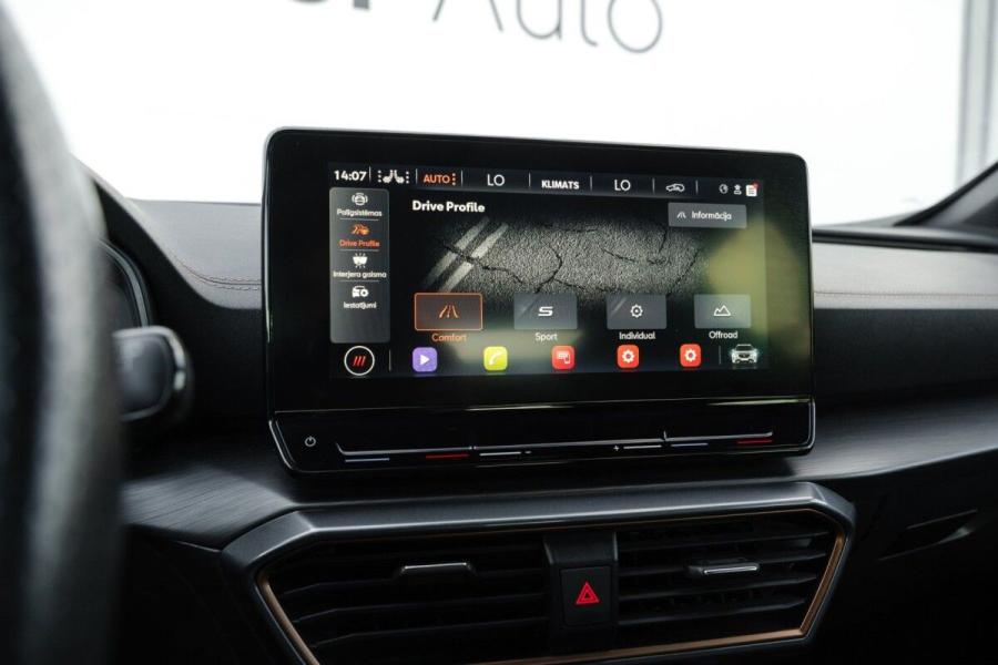 Melns Cupra Formentor 2024 Rīga, ar dzinēja tilpumu 2.00 L un nobraukumu 54 tūkst. km par 26950 €, foto 28 vietnē AUTOMOTO.COM.LV