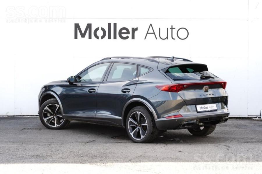 Melns Cupra Formentor 2024 Rīga, ar dzinēja tilpumu 2.00 L un nobraukumu 54 tūkst. km par 26950 €, foto 4 vietnē AUTOMOTO.COM.LV