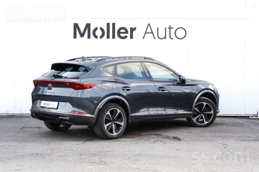 Melns Cupra Formentor 2024 Rīga, ar dzinēja tilpumu 2.00 L un nobraukumu 54 tūkst. km par 26950 €, foto 5 vietnē AUTOMOTO.COM.LV