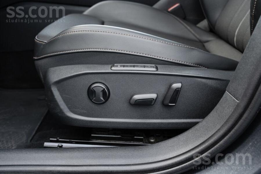 Melns Cupra Formentor 2024 Rīga, ar dzinēja tilpumu 2.00 L un nobraukumu 54 tūkst. km par 26950 €, foto 14 vietnē AUTOMOTO.COM.LV