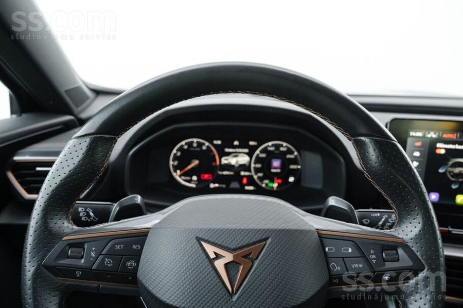 Melns Cupra Formentor 2024 Rīga, ar dzinēja tilpumu 2.00 L un nobraukumu 54 tūkst. km par 26950 €, foto 20 vietnē AUTOMOTO.COM.LV