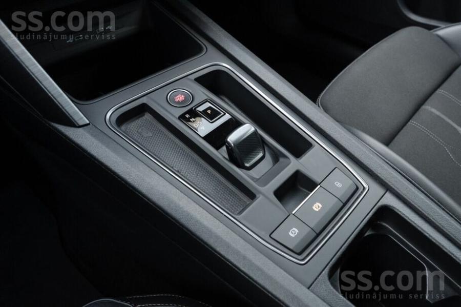 Melns Cupra Formentor 2024 Rīga, ar dzinēja tilpumu 2.00 L un nobraukumu 54 tūkst. km par 26950 €, foto 21 vietnē AUTOMOTO.COM.LV
