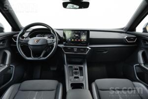 Melns Cupra Formentor 2024 Rīga, ar dzinēja tilpumu 2.00 L un nobraukumu 54 tūkst. km par 26950 €, foto 31 vietnē AUTOMOTO.COM.LV