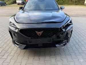 Black Cupra Formentor 2024 in Vilkaviskis, with an engine capacity of 1.98 L and mileage of 15 thousand km for 18000 €, photo 4 on AUTOMOTO.COM.LV