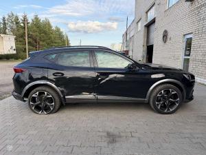 Black Cupra Formentor 2024 in Vilkaviskis, with an engine capacity of 1.98 L and mileage of 15 thousand km for 18000 €, photo 6 on AUTOMOTO.COM.LV