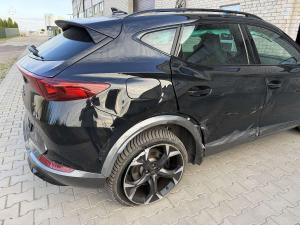 Black Cupra Formentor 2024 in Vilkaviskis, with an engine capacity of 1.98 L and mileage of 15 thousand km for 18000 €, photo 7 on AUTOMOTO.COM.LV