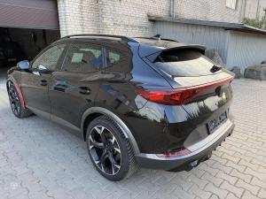 Black Cupra Formentor 2024 in Vilkaviskis, with an engine capacity of 1.98 L and mileage of 15 thousand km for 18000 €, photo 9 on AUTOMOTO.COM.LV