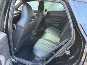 Black Cupra Formentor 2024 in Vilkaviskis, with an engine capacity of 1.98 L and mileage of 15 thousand km for 18000 €, photo 10 on AUTOMOTO.COM.LV