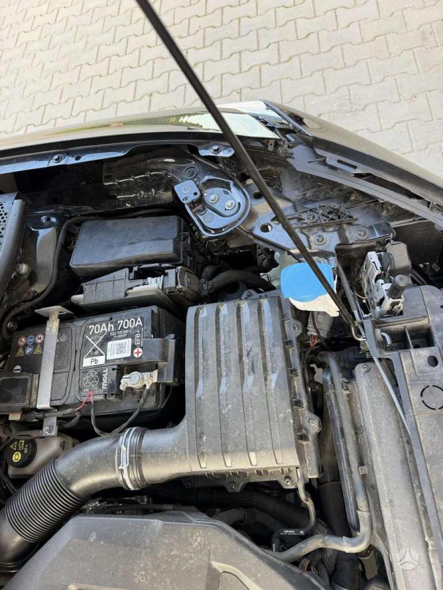 Black Cupra Formentor 2024 in Vilkaviskis, with an engine capacity of 1.98 L and mileage of 15 thousand km for 18000 €, photo 18 on AUTOMOTO.COM.LV