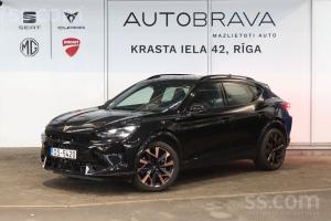 Черный Cupra Formentor 2024 в Рига, объемом двигателя 2.00 л и пробегом 22 тыс. км за 35490 €, фото  на AUTOMOTO.COM.LV
