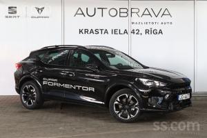 Black Cupra Formentor 2025 in Riga, with an engine capacity of 1.50 L and mileage of 2 thousand km for 32490 €, photo 3 on AUTOMOTO.COM.LV