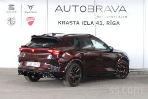 Черный Cupra Formentor 2025 в Рига, объемом двигателя 2.00 л и пробегом 6 тыс. км за 43990 €, фото 7 на AUTOMOTO.COM.LV