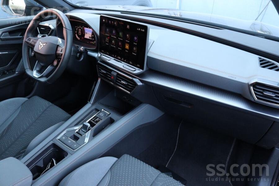 Черный Cupra Formentor 2025 в Рига, объемом двигателя 2.00 л и пробегом 6 тыс. км за 43990 €, фото 29 на AUTOMOTO.COM.LV