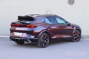 Черный Cupra Formentor 2025 в Рига, объемом двигателя 2.00 л и пробегом 6 тыс. км за 43990 €, фото 35 на AUTOMOTO.COM.LV