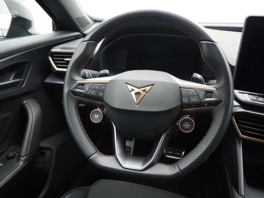 Черный Cupra Formentor 2025 в Вильнюс, объемом двигателя 1.50 л и пробегом 35 тыс. км за 27900 €, фото 23 на AUTOMOTO.COM.LV