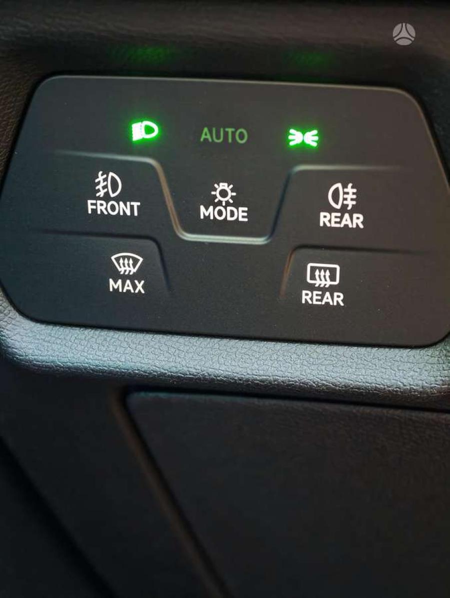 Melns Cupra Formentor 2025 Viļņa, ar dzinēja tilpumu 1.98 L un nobraukumu 4 tūkst. km par 37000 €, foto 26 vietnē AUTOMOTO.COM.LV