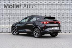 Черный Cupra Formentor 2025 в Рига, объемом двигателя 1.50 л и пробегом 67 тыс. км за 31850 €, фото 4 на AUTOMOTO.COM.LV