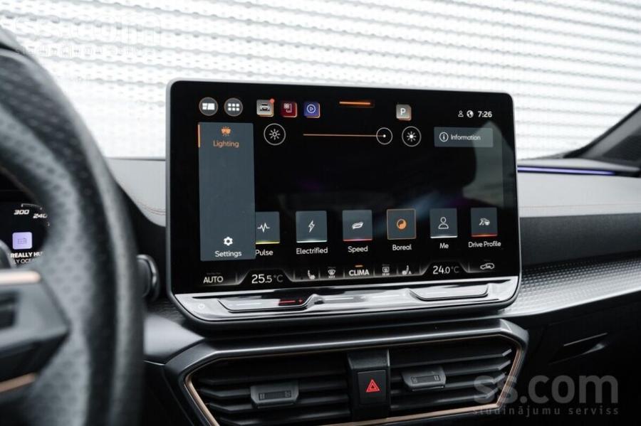 Черный Cupra Formentor 2025 в Рига, объемом двигателя 1.50 л и пробегом 67 тыс. км за 31850 €, фото 23 на AUTOMOTO.COM.LV