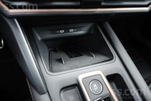 Черный Cupra Formentor 2025 в Рига, объемом двигателя 1.50 л и пробегом 67 тыс. км за 31850 €, фото 28 на AUTOMOTO.COM.LV