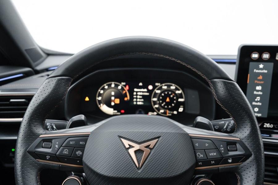 Black Cupra Formentor 2025 in Riga, with an engine capacity of 1.50 L and mileage of 51 thousand km for 29500 €, photo 14 on AUTOMOTO.COM.LV
