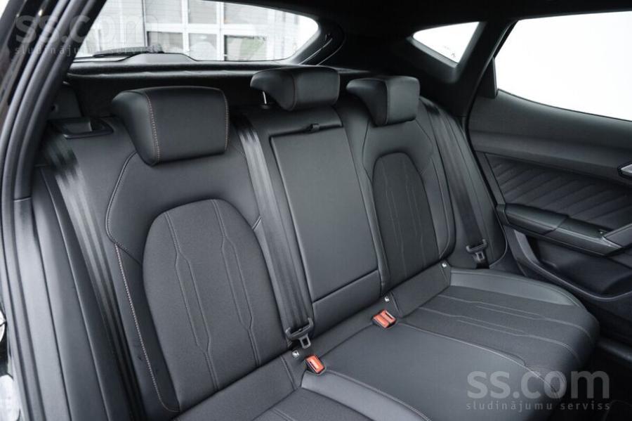Melns Cupra Formentor 2025 Rīga, ar dzinēja tilpumu 1.50 L un nobraukumu 51 tūkst. km par 29500 €, foto 18 vietnē AUTOMOTO.COM.LV