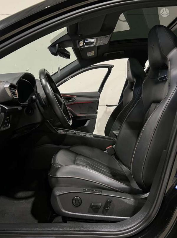Melns Cupra Formentor 2021 Klaipėda, ar dzinēja tilpumu 1.40 L un nobraukumu 195 tūkst. km par 19999 €, foto 4 vietnē AUTOMOTO.COM.LV