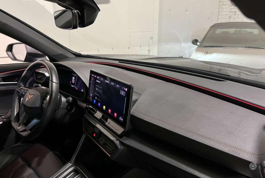 Черный Cupra Formentor 2021 в Клайпеда, объемом двигателя 1.40 л и пробегом 195 тыс. км за 19999 €, фото 18 на AUTOMOTO.COM.LV