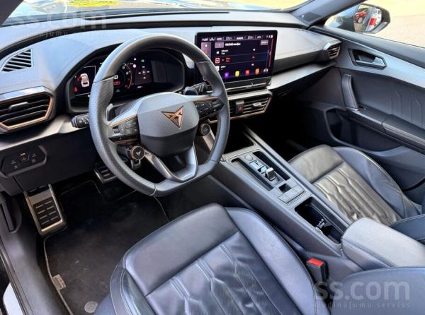 Черный Cupra Formentor 2021 в Рига, объемом двигателя 2.00 л и пробегом 94 тыс. км за 22590 €, фото 7 на AUTOMOTO.COM.LV