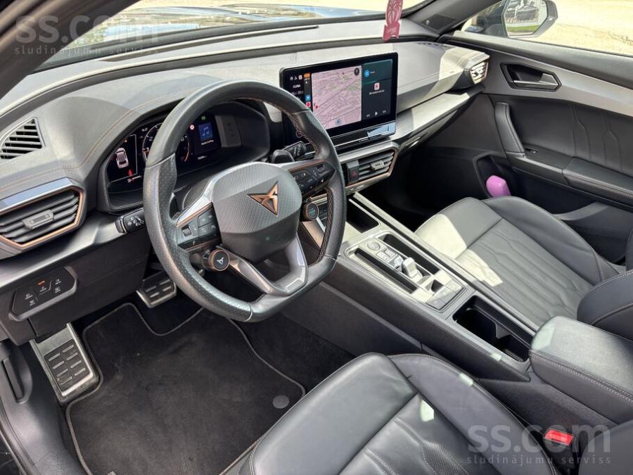 Melns Cupra Formentor 2023 Rīga, ar dzinēja tilpumu 2.00 L un nobraukumu 67 tūkst. km par 28700 €, foto 6 vietnē AUTOMOTO.COM.LV