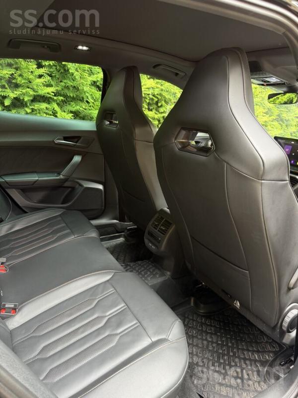 Black Cupra Formentor 2023 in Riga, with an engine capacity of 2.00 L and mileage of 67 thousand km for 26500 €, photo 6 on AUTOMOTO.COM.LV