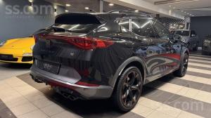 Melns Cupra Formentor 2023 Rīga, ar dzinēja tilpumu 2.00 L un nobraukumu 35 tūkst. km par 30990 €, foto 6 vietnē AUTOMOTO.COM.LV