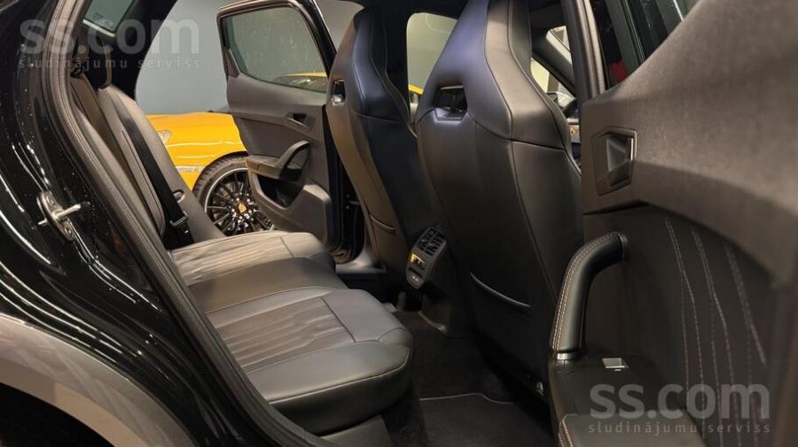 Melns Cupra Formentor 2023 Rīga, ar dzinēja tilpumu 2.00 L un nobraukumu 35 tūkst. km par 30990 €, foto 13 vietnē AUTOMOTO.COM.LV