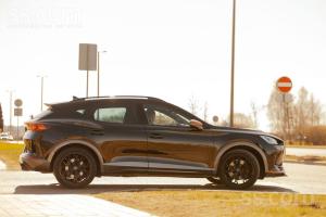 Черный Cupra Formentor 2023 в Огре, объемом двигателя 2.00 л и пробегом 62 тыс. км за 27999 €, фото 9 на AUTOMOTO.COM.LV