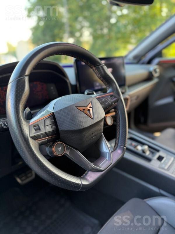 Black Cupra Formentor 2023 in Riga, with an engine capacity of 2.00 L and mileage of 54 thousand km for 32000 €, photo 4 on AUTOMOTO.COM.LV