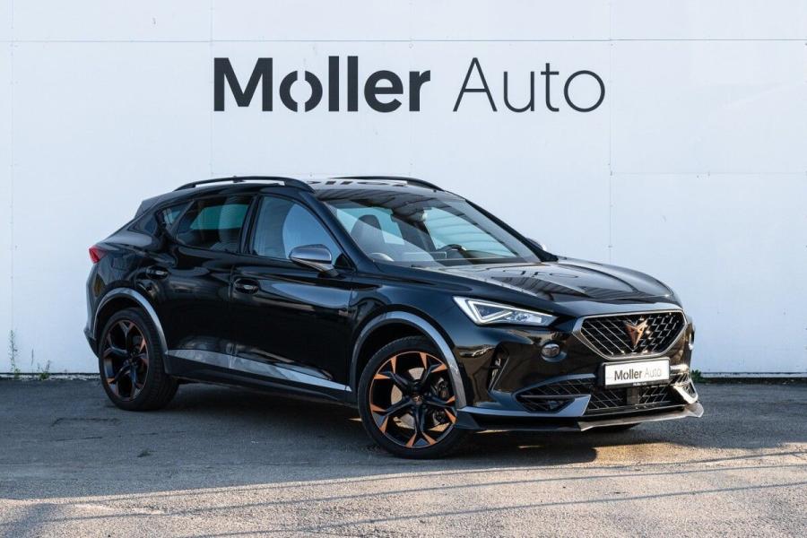 Melns Cupra Formentor 2023 Rīga, ar dzinēja tilpumu 2.00 L un nobraukumu 65 tūkst. km par 28700 €, foto 3 vietnē AUTOMOTO.COM.LV