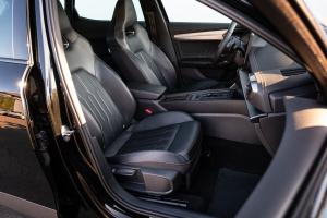 Melns Cupra Formentor 2023 Rīga, ar dzinēja tilpumu 2.00 L un nobraukumu 65 tūkst. km par 28700 €, foto 7 vietnē AUTOMOTO.COM.LV