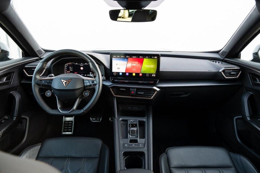 Melns Cupra Formentor 2023 Rīga, ar dzinēja tilpumu 2.00 L un nobraukumu 65 tūkst. km par 28700 €, foto 11 vietnē AUTOMOTO.COM.LV