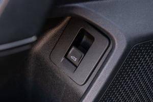Melns Cupra Formentor 2023 Rīga, ar dzinēja tilpumu 2.00 L un nobraukumu 65 tūkst. km par 28700 €, foto 15 vietnē AUTOMOTO.COM.LV