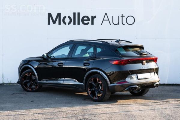 Melns Cupra Formentor 2023 Rīga, ar dzinēja tilpumu 2.00 L un nobraukumu 65 tūkst. km par 28700 €, foto 3 vietnē AUTOMOTO.COM.LV