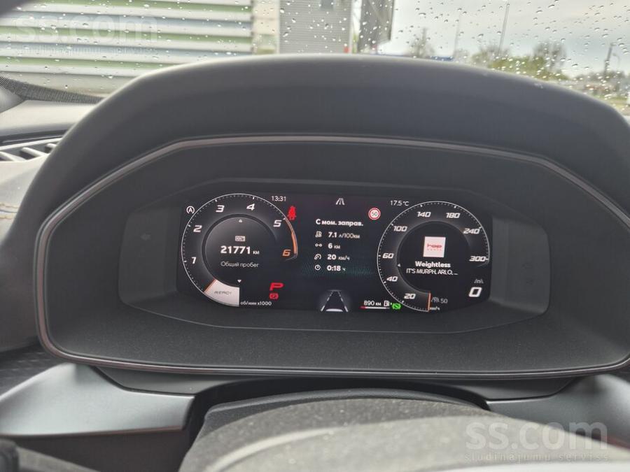 Melns Cupra Formentor 2025 Rīga, ar dzinēja tilpumu 2.00 L un nobraukumu 22 tūkst. km par 31600 €, foto 12 vietnē AUTOMOTO.COM.LV