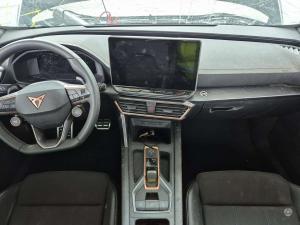 Melns Cupra Formentor 2025 Viļņa, ar dzinēja tilpumu 1.97 L un nobraukumu 18 tūkst. km par 17800 €, foto 10 vietnē AUTOMOTO.COM.LV