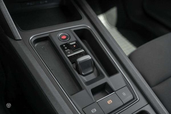 Черный Cupra Formentor 2023 в Вильнюс, объемом двигателя 1.50 л и пробегом 102 тыс. км за 21000 €, фото 6 на AUTOMOTO.COM.LV