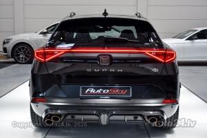 Черный Cupra Formentor 2023 в Таллин, объемом двигателя 2.50 л и пробегом 33 тыс. км за 42900 €, фото 7 на AUTOMOTO.COM.LV