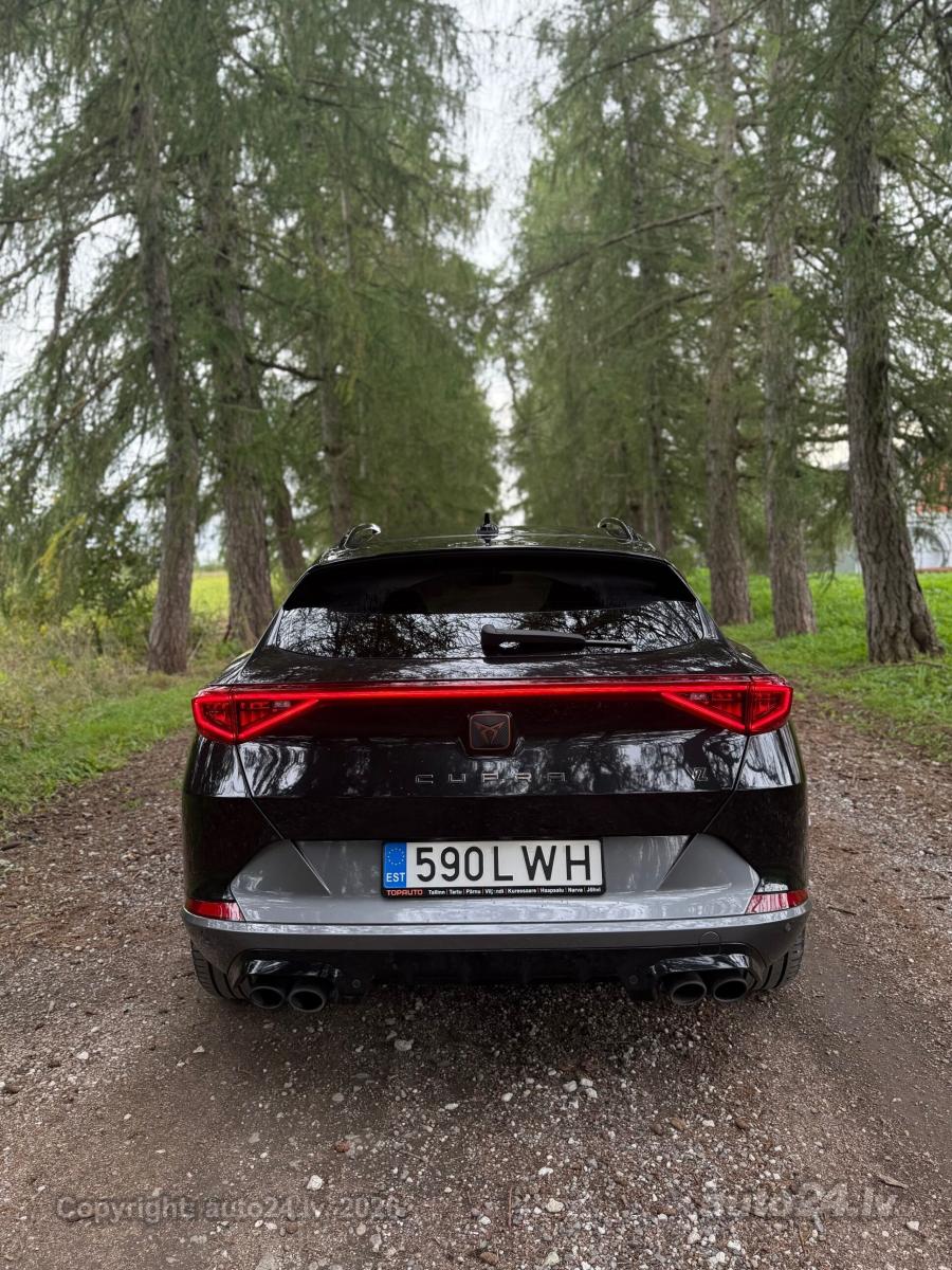Черный Cupra Formentor 2023 в Таллин, объемом двигателя 2.00 л и пробегом 72 тыс. км за 31900 €, фото 7 на AUTOMOTO.COM.LV