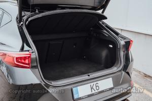 Black Cupra Formentor 2024 in Tallinn, with an engine capacity of 2.50 L and mileage of 30 thousand km for 42499 €, photo 8 on AUTOMOTO.COM.LV