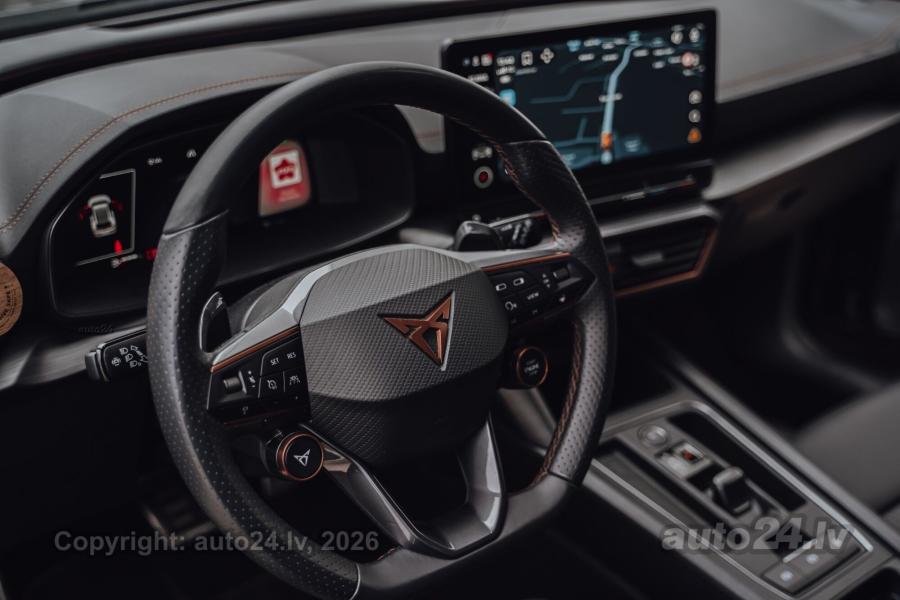 Black Cupra Formentor 2024 in Tallinn, with an engine capacity of 2.50 L and mileage of 30 thousand km for 42499 €, photo 10 on AUTOMOTO.COM.LV