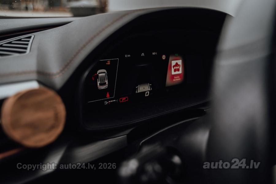 Black Cupra Formentor 2024 in Tallinn, with an engine capacity of 2.50 L and mileage of 30 thousand km for 42499 €, photo 12 on AUTOMOTO.COM.LV