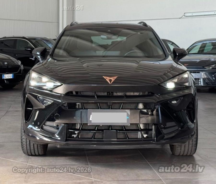 Melns Cupra Formentor 2025 Tallina, ar dzinēja tilpumu 2.00 L un nobraukumu 17 tūkst. km par 32900 €, foto 3 vietnē AUTOMOTO.COM.LV